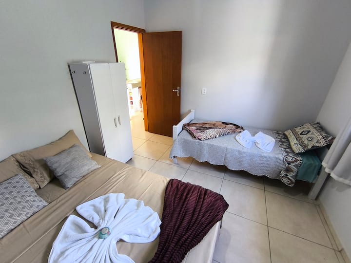 Casa - 500m Da Praça/centro - Bonito