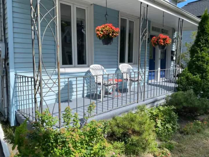 The Den On Drummond St W. - Perth