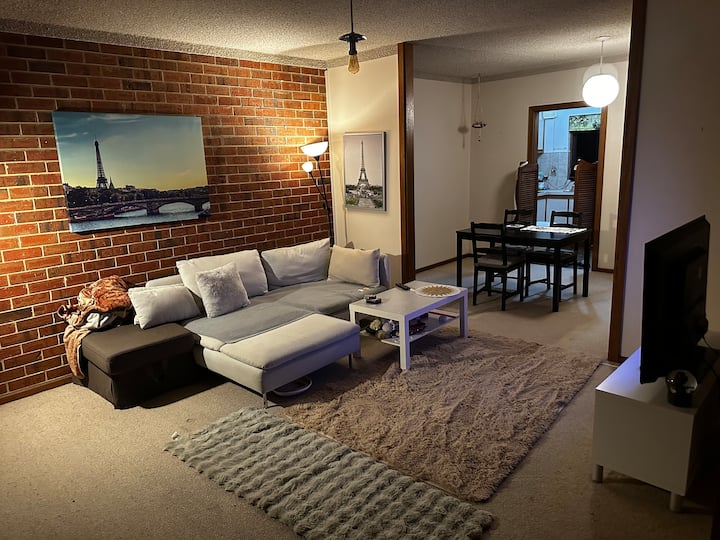 1 Cozy Room In 2 Bedroom Unit In Adelaide Cbd - Enfield