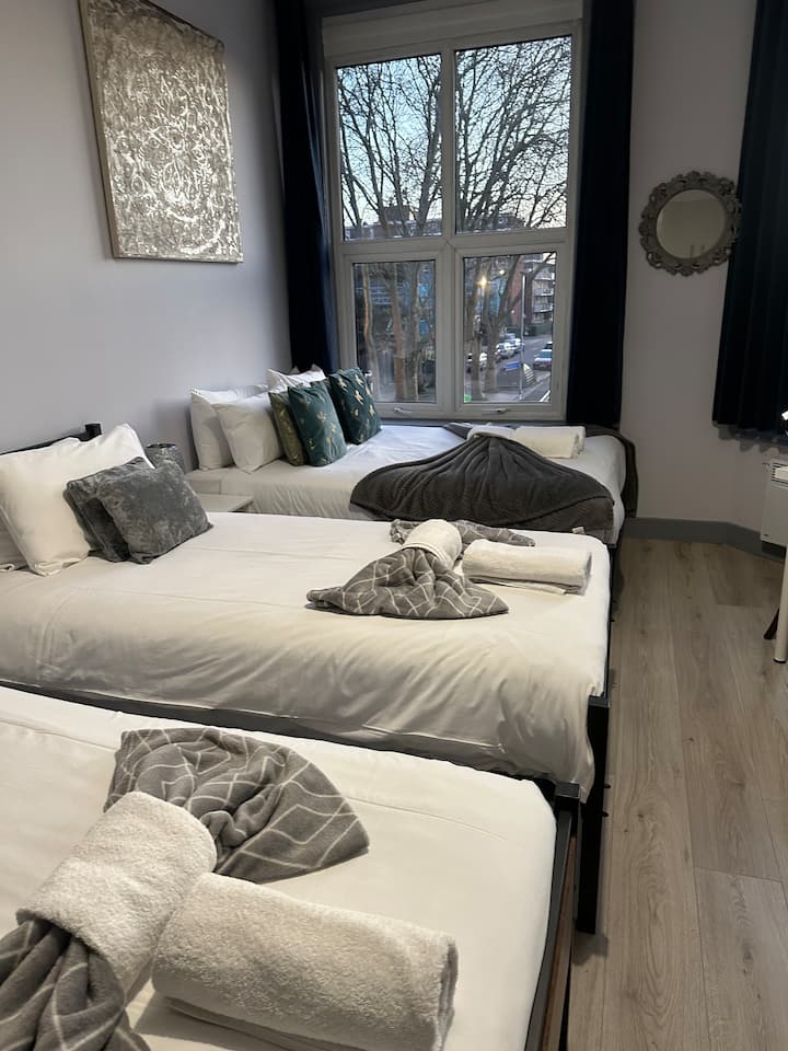Studio Privé Pour 4 Personnes à The Wolf's Tavern - Stratford