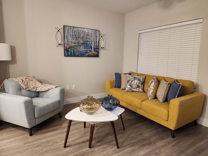 Welcome To The Comfy Cozy Place - Orlando International Airport (MCO)