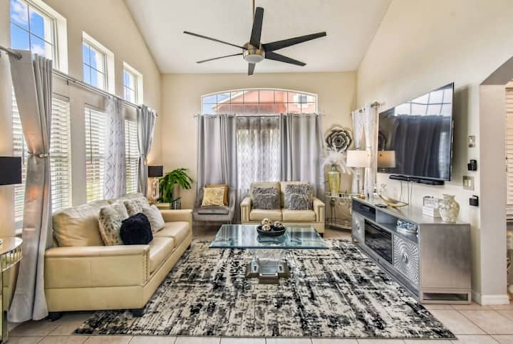 4br Townhome Near Disney At Lake Berkley - Kissimmee, FL