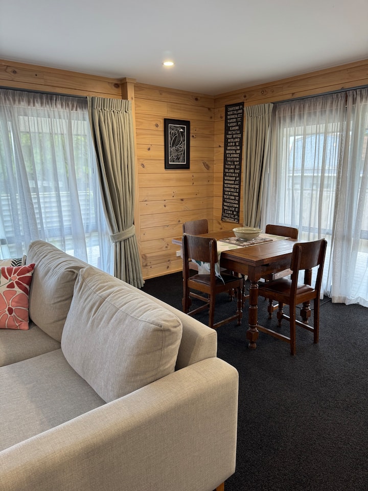 Koutu Cottage - Central And Quiet - Rotorua