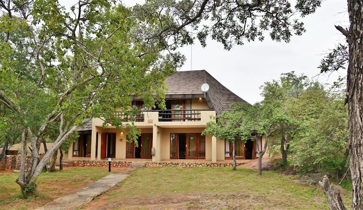 African Experience @Mabula Lodge - Bela-Bela