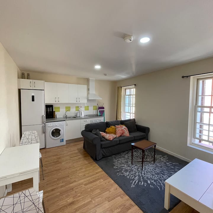 Apartment 8, 11 Cornwall’s Lane - Gibilterra