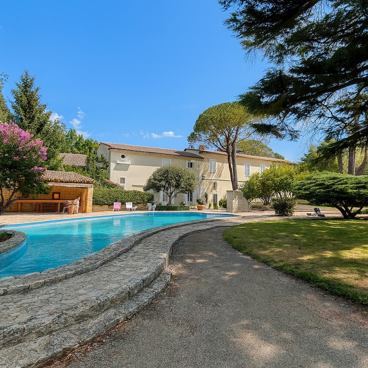 Mas Provençal D’exception - Piscine Et Parc Classé - France