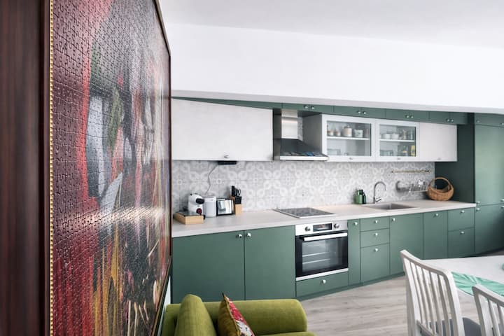 The Puzzle  > Quiet & Cozy Flat @ Top Spot - Varna