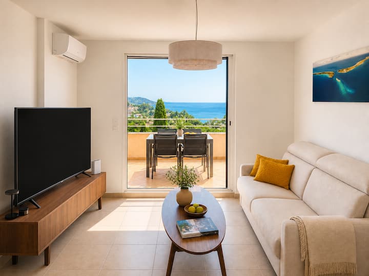 "Le Soleil Bleu" - Calme, Terrasse Et Vue Mer - Le Lavandou