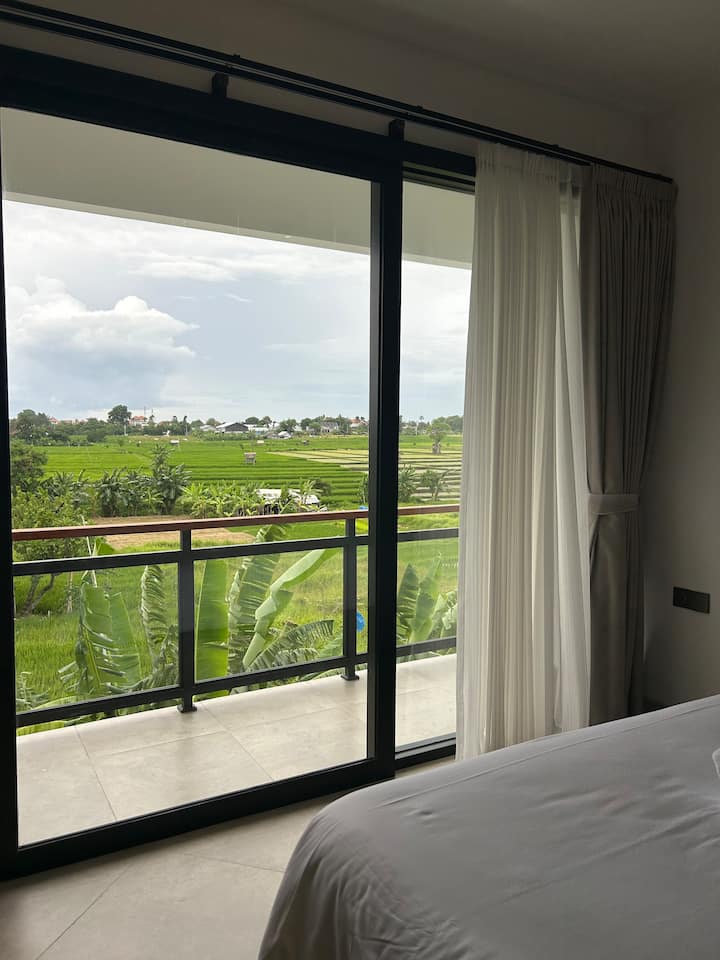 Townhouse Ricefield + Sunset View Central Location - Sanur