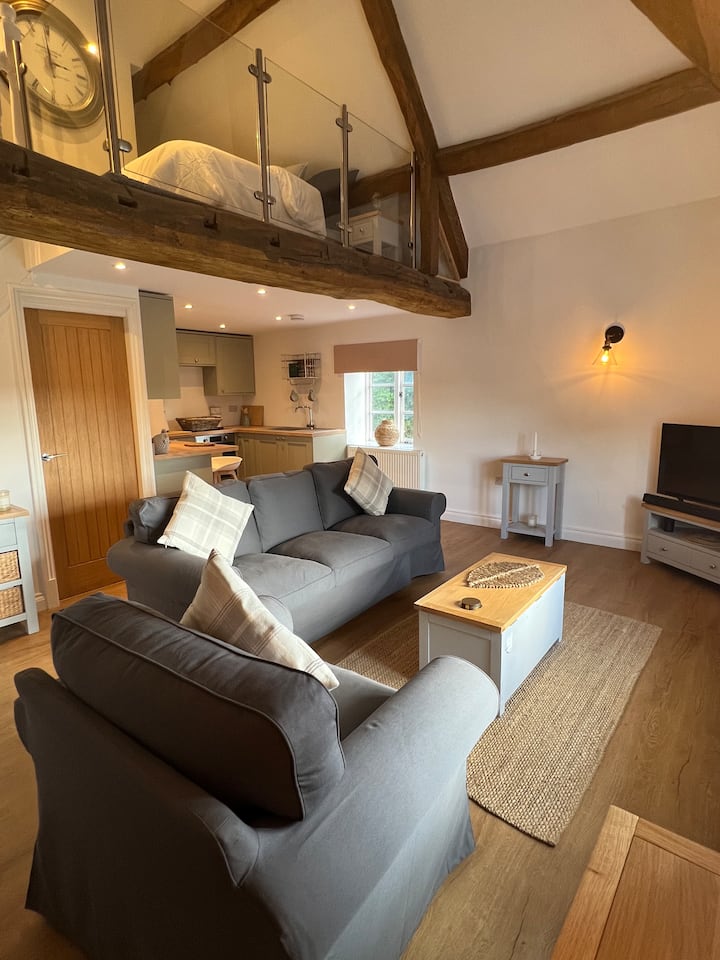 Coach House Apartment - 5 Miles From Alton Towers - Alton