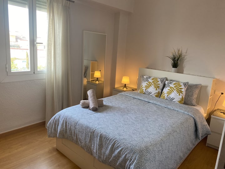 Habitación En áTico Con Terraza - Valencia