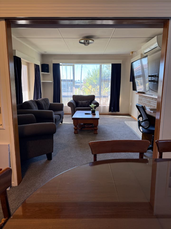 Quaint, Quiet & Comfy - Napier, New Zealand