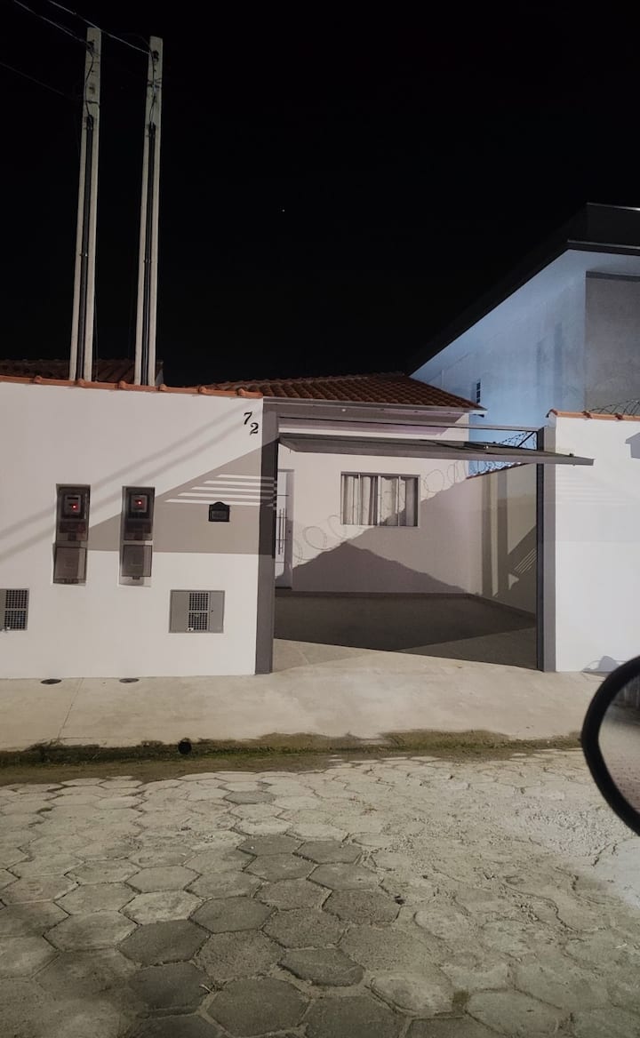 Casa Em Caraguatatuba - Caraguatatuba