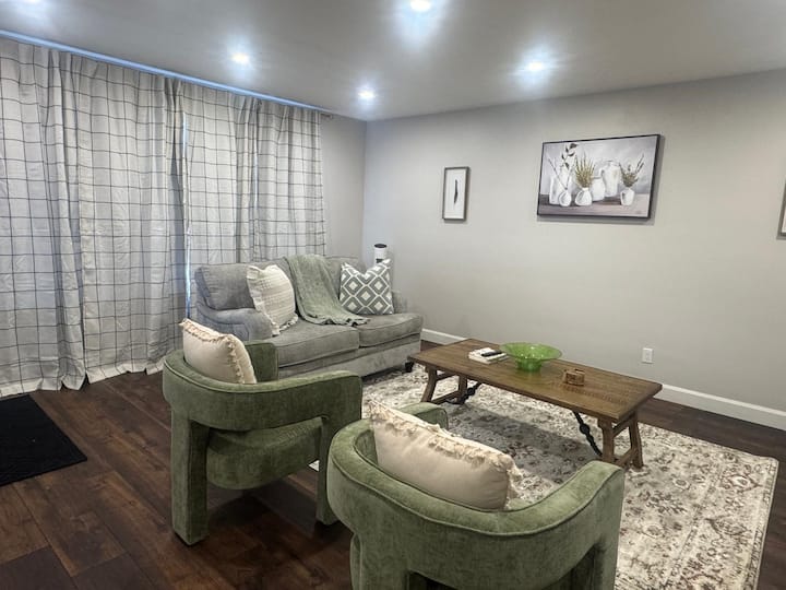 Sleek Bungalow - Sault Ste. Marie, MI