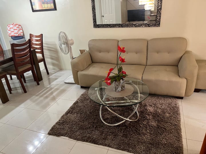 Yza’s Place Accommodation - Batangas