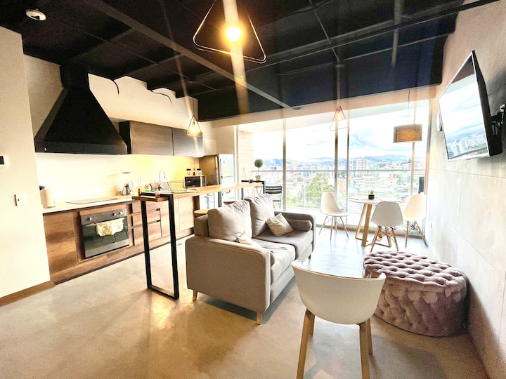 Suite Estilo Industrial - Quito
