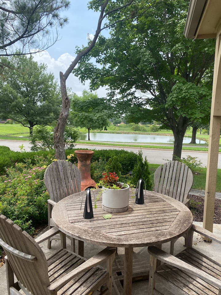 Modern Cottage Home Centrally Located - Tulsa, OK