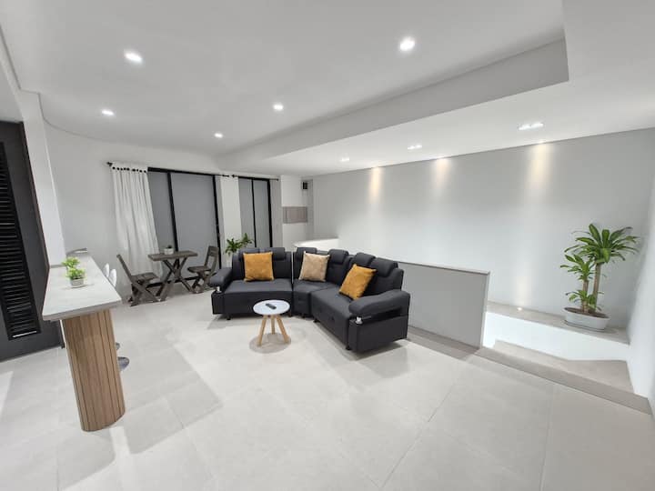 Elegante, Comodo Versatil Gran Ubicación En Pereir - Pereira