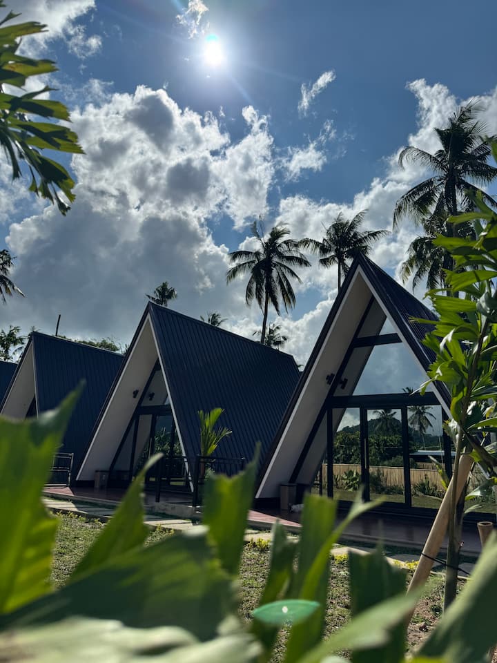 Hardin De Marbella (Family Cabin A) - El Nido