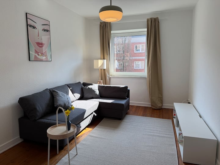 Cozy 2-room Apt. Winterhude Near Mühlenkamp - Hambourg