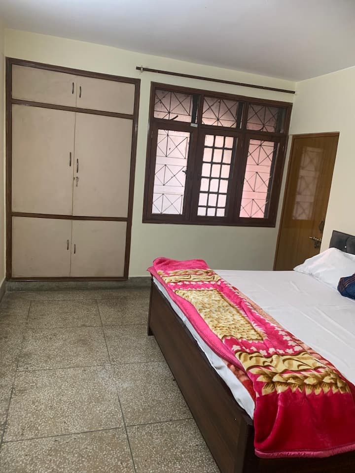The Mahakumbh House Eco(tmh Eco) - Prayagraj