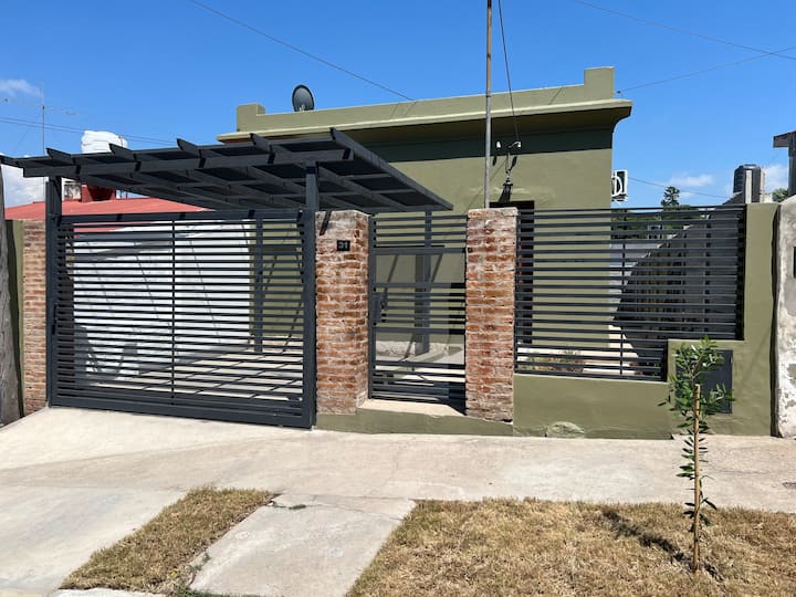 Casa En Alta Gracia - Alta Gracia