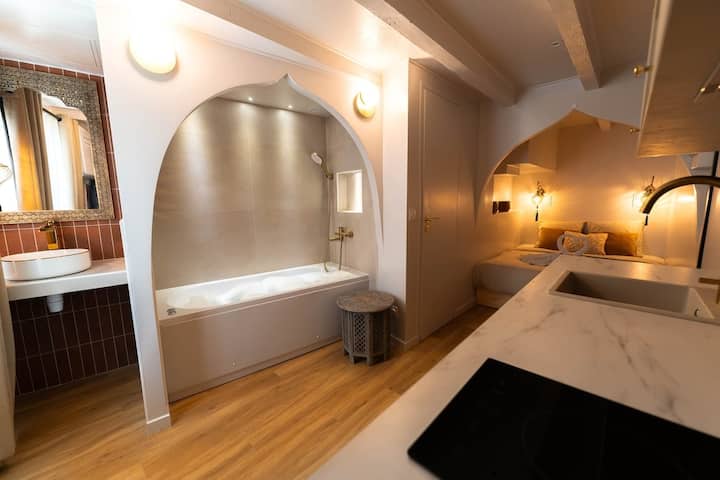 Nuits D'arabie · Jacuzzi Privé Pour Une Personne - Nice