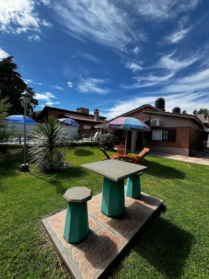 Hermosa Casa En Centro De Merlo - Merlo