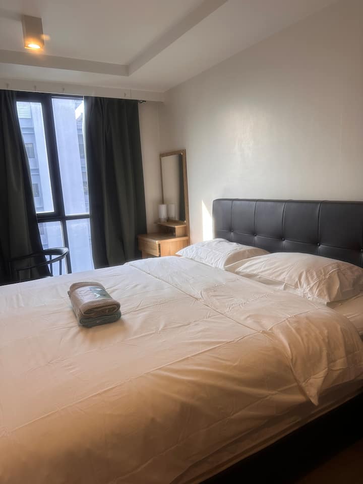 月租Crypto特惠宠物友好近phloen Chit天铁站矮层近商场市中心一卧 - Bangkok