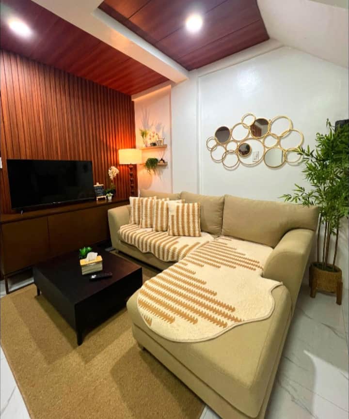 Calev's Transient House #2 - Vigan