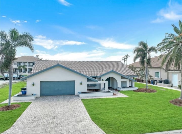 Enjoy The Best Of Florida - Fort Myers