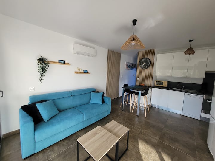 Studio Port De Porto-vecchio Avec Piscine+parking - Plage de Palombaggia