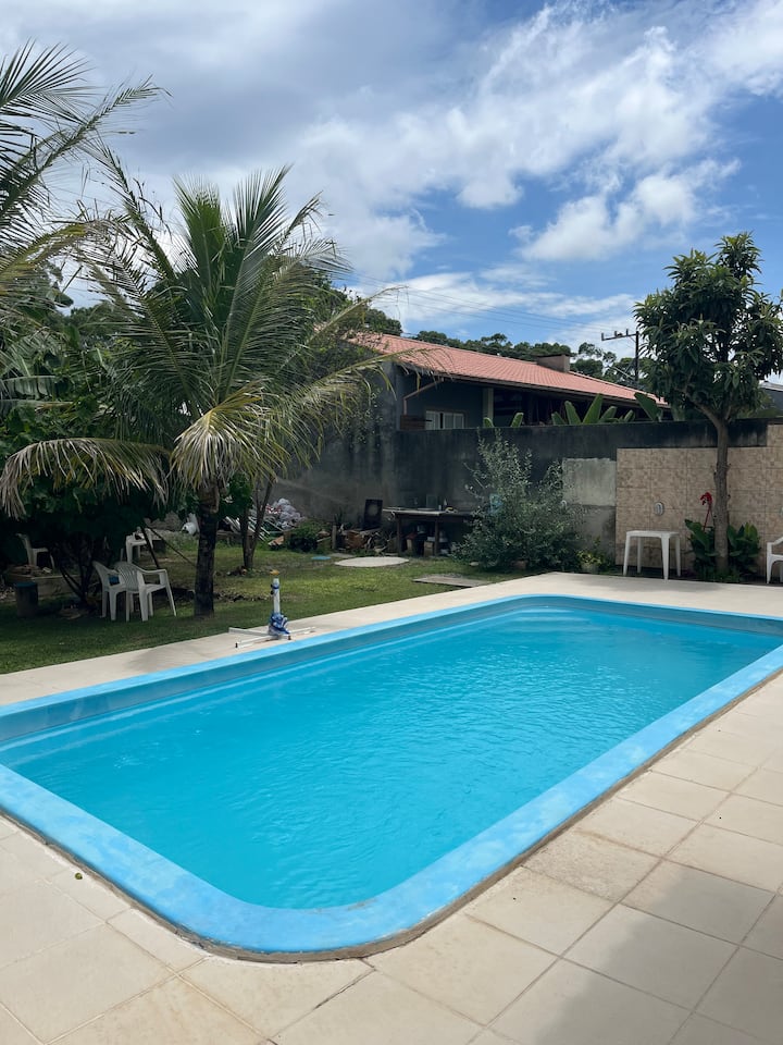 Casa De Temporada Com Piscina - Florianópolis