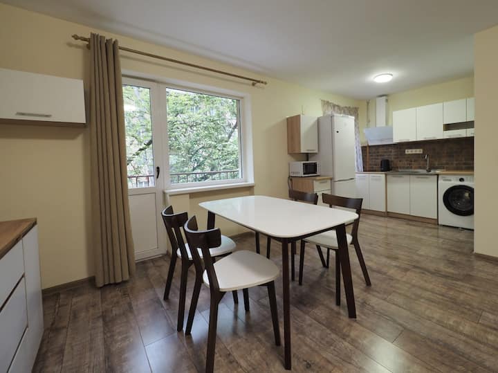 ЗРУЧНА ЛОКАЦІЯ - Uzhhorod