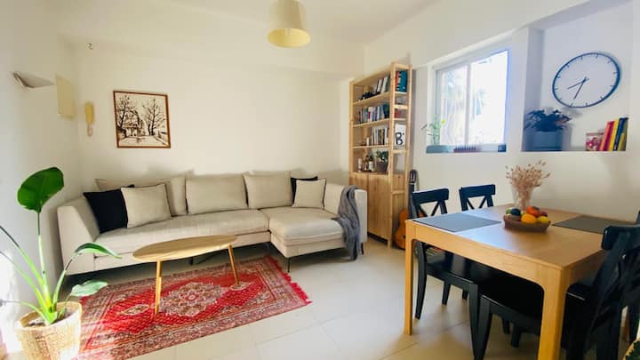 הדירה השקטה - Jerusalem