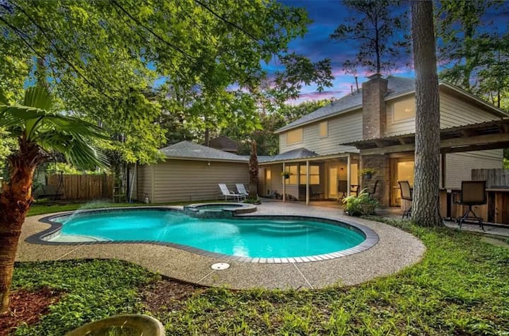 Kingwood: Pool/spa Getaway! - Humble, TX