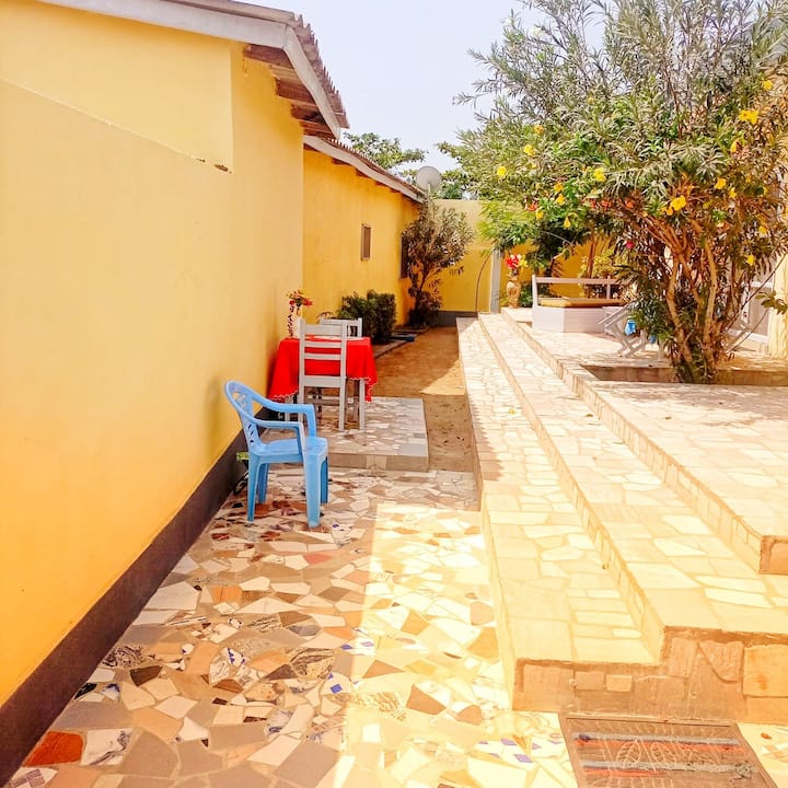 Au Cœur D’éden. - Cotonou