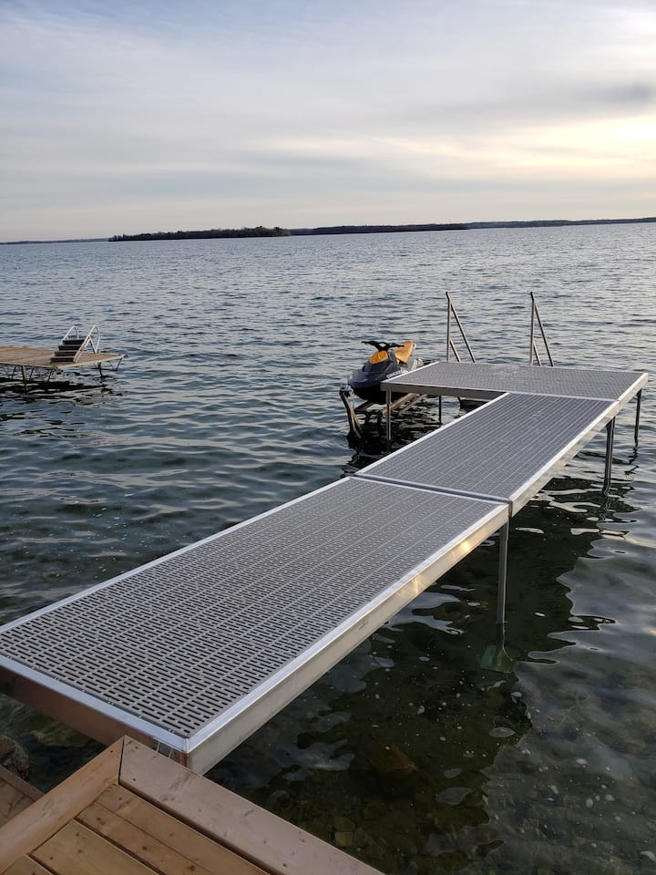 Lakeview Retreat - Orillia