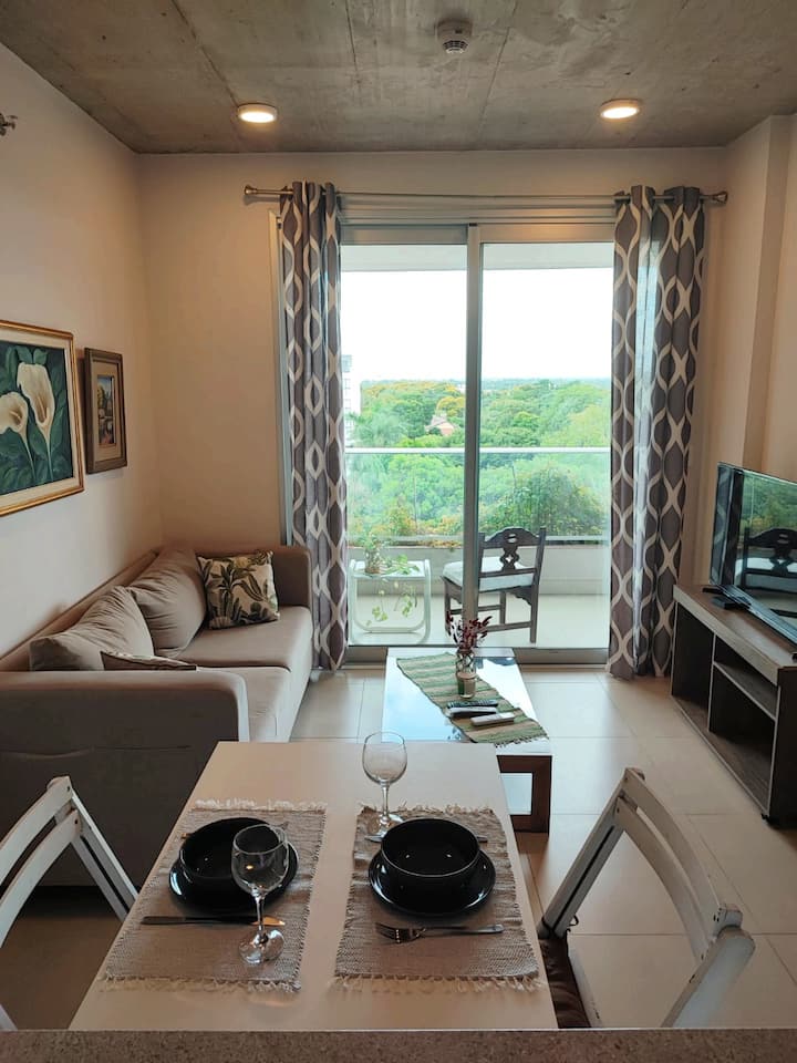 Departamento En Barrio Mburucuya. - Paraguay