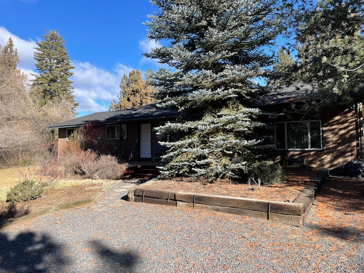 Nice Attached Guest Suite - Bend, OR