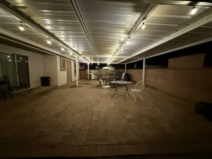 Hot Tub,bbq,patio,pool Table,outdoor Fire Pit, W/d - Safford, AZ