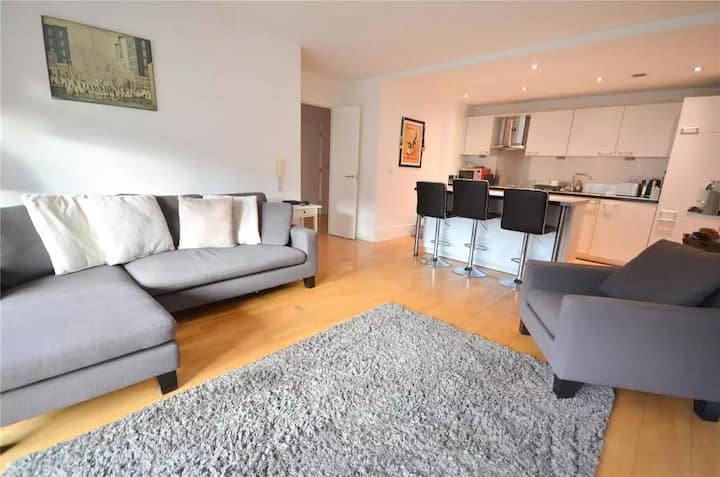 Central Apartment W Balcony Oxford Road University - Manchester