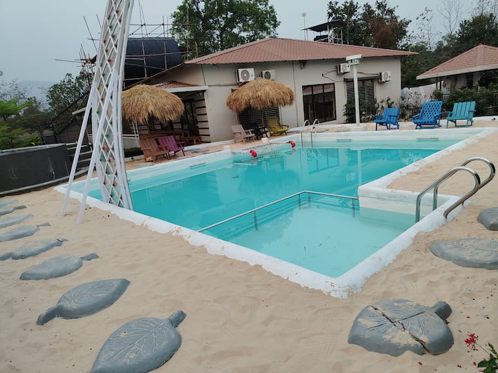 Villa In Karjat - Karjat