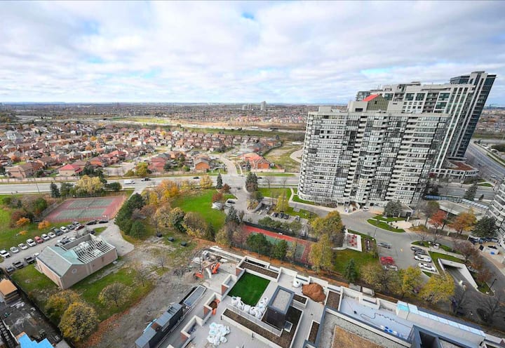 Stay @ The Center Of Square One - Mississauga
