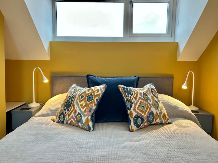 A Loft Room And More In Shrewsbury - Shrewsbury