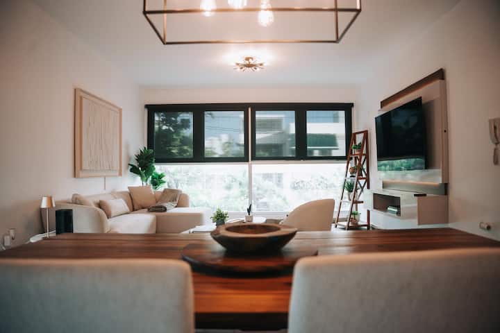 Iconic Miramar Building 8 Guest/near The Beach - San Juan