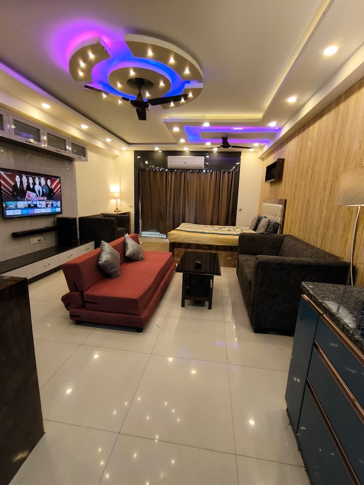 Studio Apartment Siddha Xanadu - 