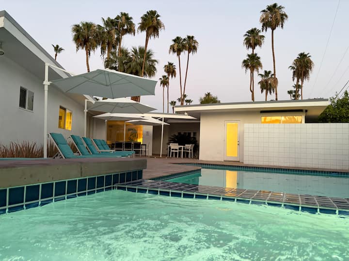 Desert Goldiconic 60s Estate3000sq Ft New Ac - Palm Springs, CA