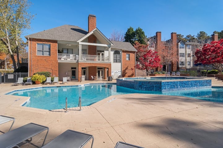 Charming & Cozy Escape Awaits! - Lawrenceville, GA