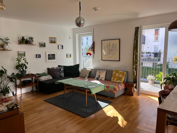 Modern Central Munich Apartment - Munich